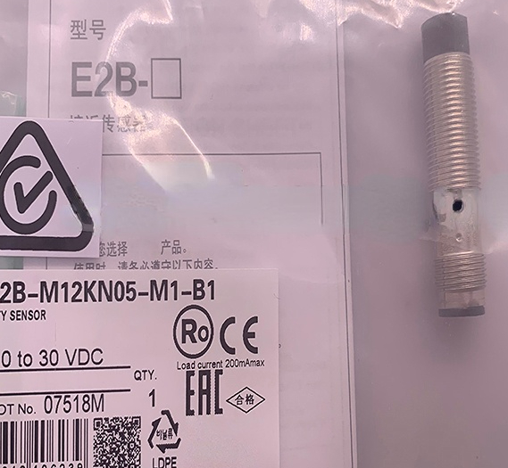 Proximity Switch E2B-M12KN05-M1-B1 B2 C2