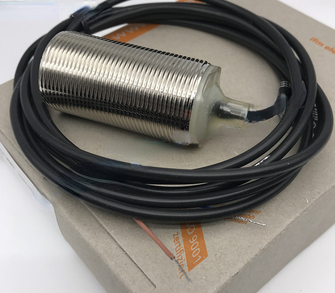 Inductive Proximity Switch II0087 II0094 II0095 II0096 Sensor