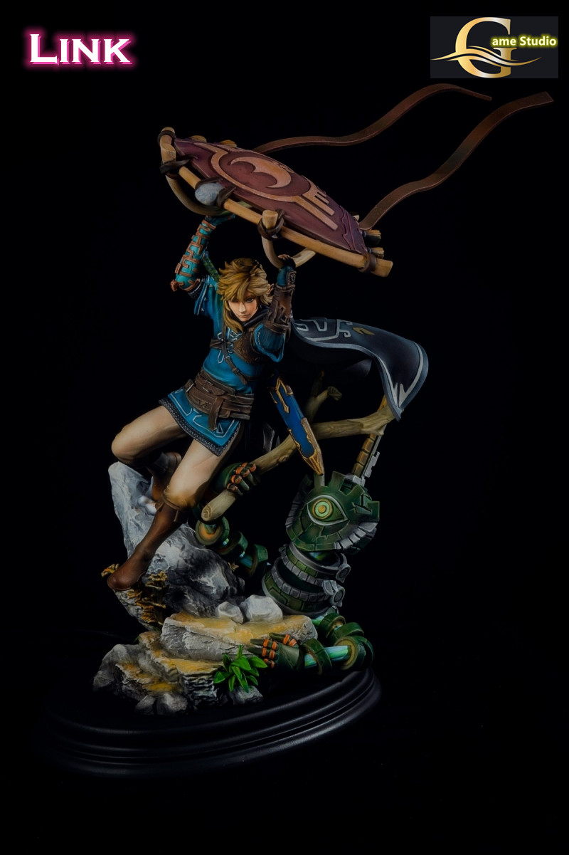Link - The Legend of Zelda Resin Statue - Game Studio