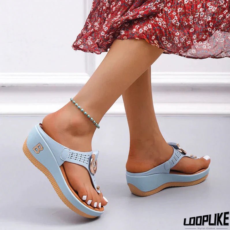 Prevent a Crooked Back With The Newest Generation of Sandals - LoopLike