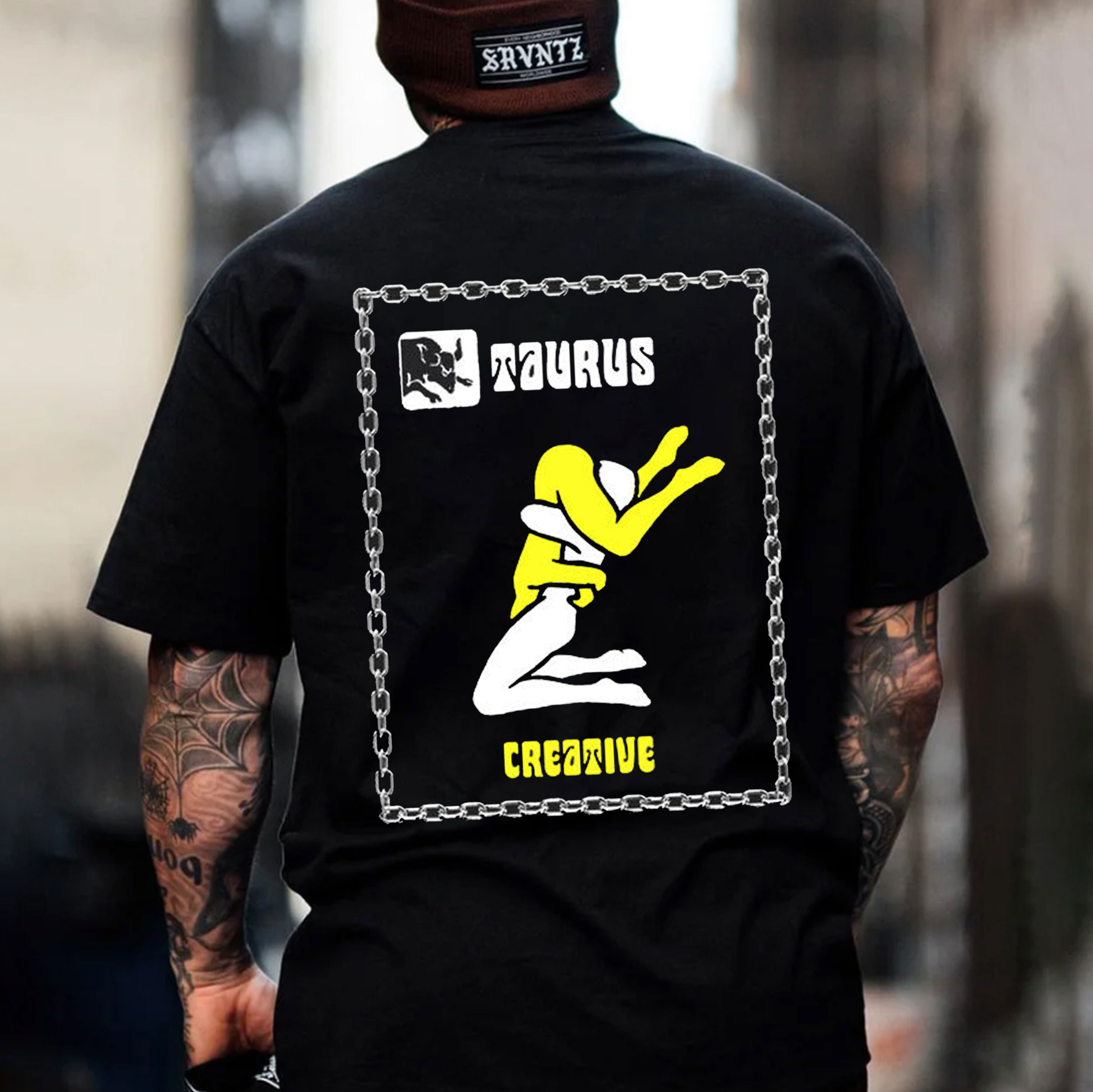 TAURUS CREATIVE Naked Couple Black Print T-Shirt