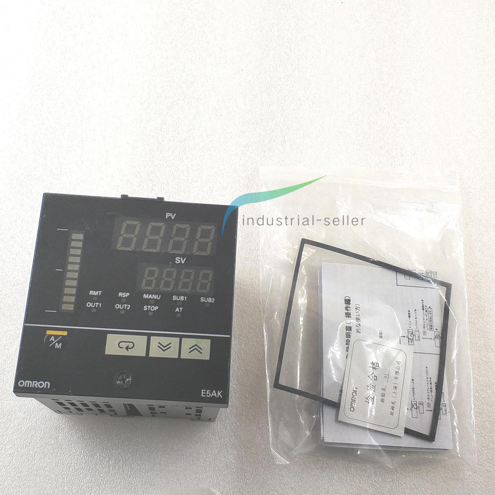 E5AK-AA2-500 100-240V Temperature Controller