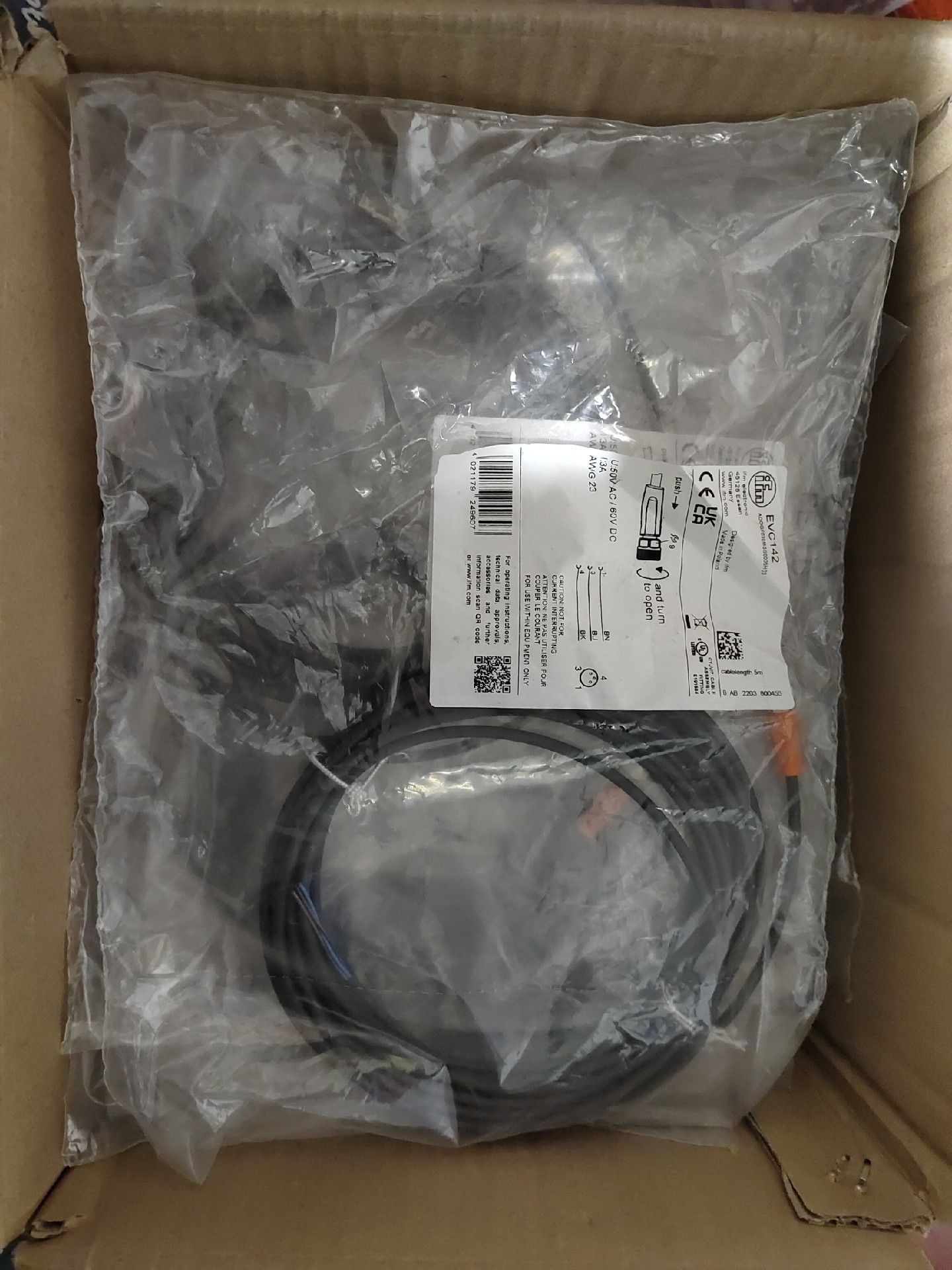 New IFM EVC142 cable New IFM EVC142 cable