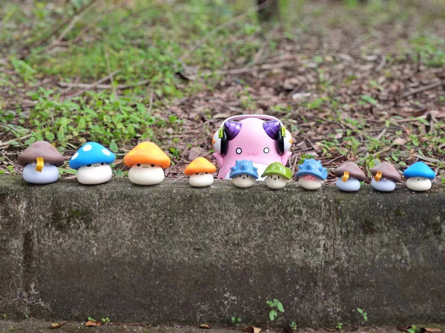 Mushroom Family - MapleStory Resin Statue - YMG Studio [In Stock]