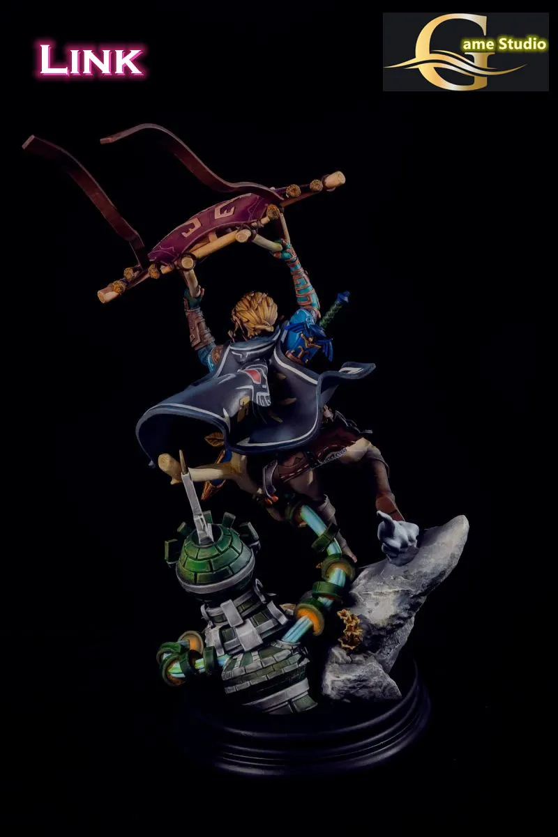 Link - The Legend of Zelda Resin Statue - Game Studio