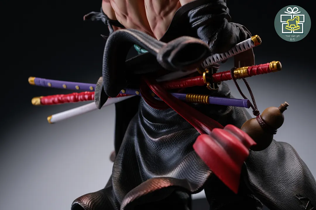 Standing Roronoa Zoro - ONE PIECE Resin Statue - Your Own Gift Studio