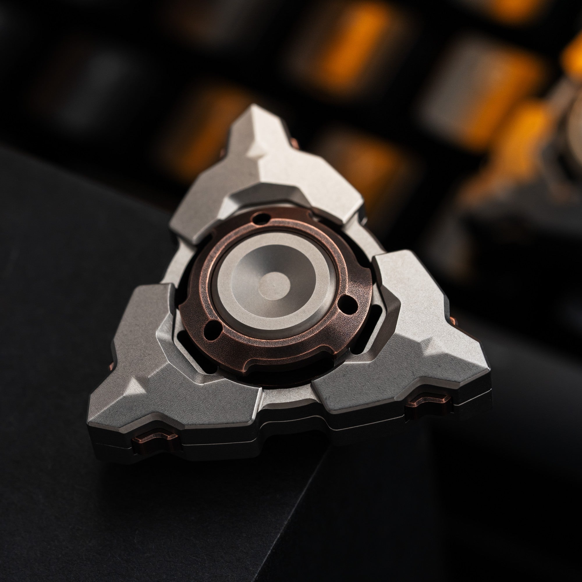 WANWU EDC Split Armor Fidget Spinner