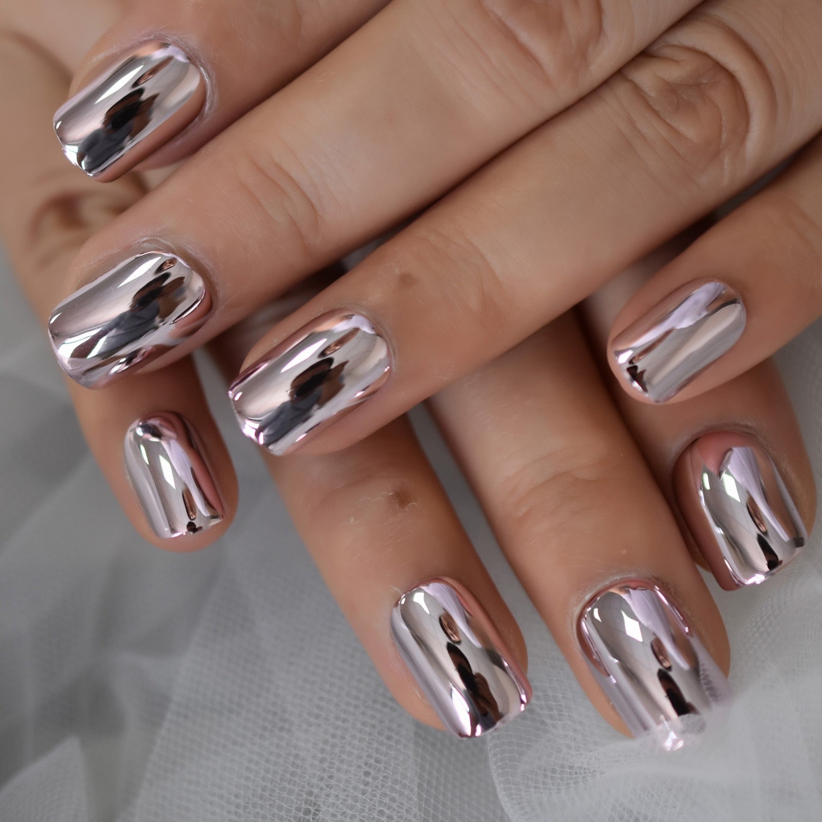 Gorgeous Blue Mirror Fake Nails Oval Metallic Quality Glamour Nail Art ...