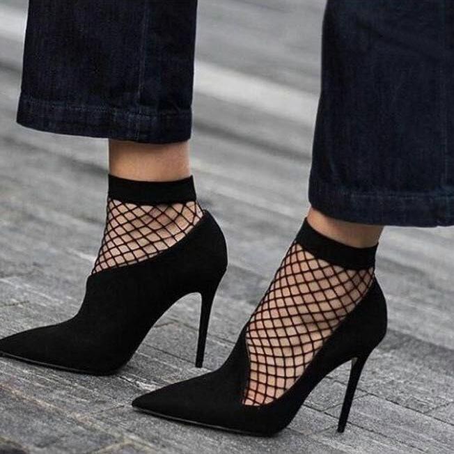 Black Pointy Toe Sock Boots with Netting and Stiletto Heels Vdcoo