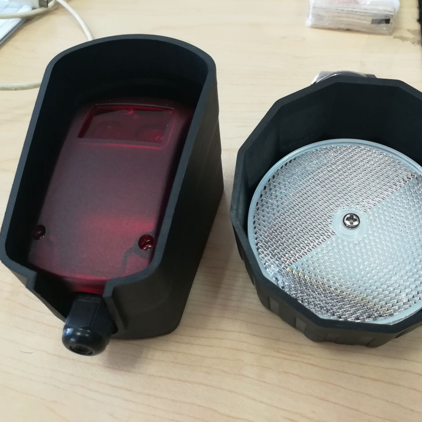 10 Meters Detecting Distance Gate Reflector of Photocell Sensor for ...