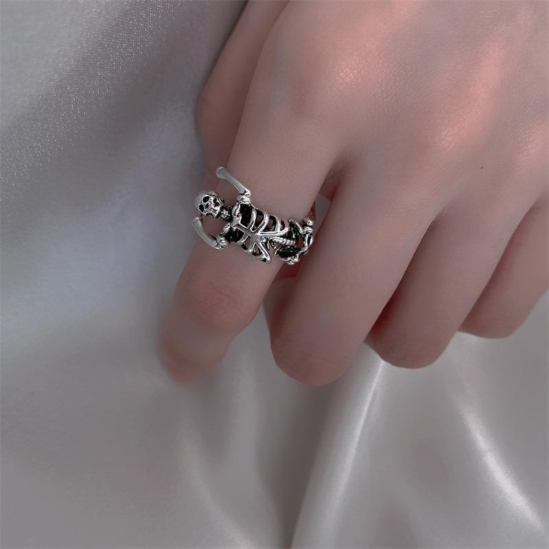PUNK SKULL OPEN RINGS