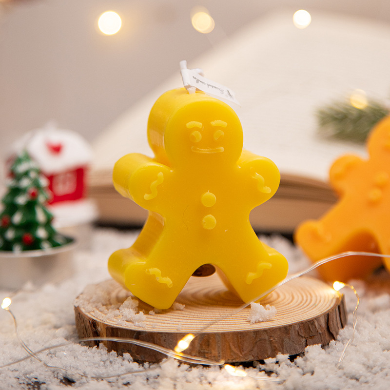 Gingerbread Man Aromatherapy Candle Holiday Decoration Natural Wax Gift