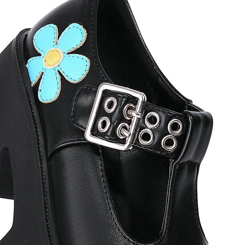 DAISY PLATFORM SANDALS (4.5-11)