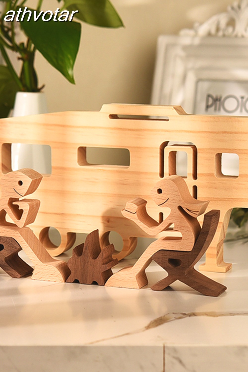 athvotar Couple RV Ornaments Wooden RV Decor Desktop Figurine Wood ...