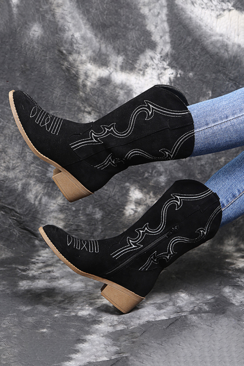 Daily Embroidered Pointy Toe Chunky Heel Cowboy Mid Calf Boots ...