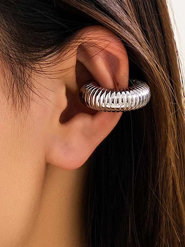 Symmetric Sophistication: Geometric Solid Color Ear Clips - Accessories