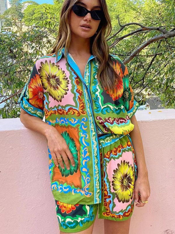 Best Suits for Women Over 50: A Practical Guide to Selecting Flattering ...