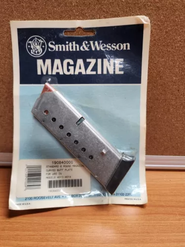 Smith & Wesson 4013 4014 .40 S&W 8 Round Magazine Factory OEM Flat Butt New
