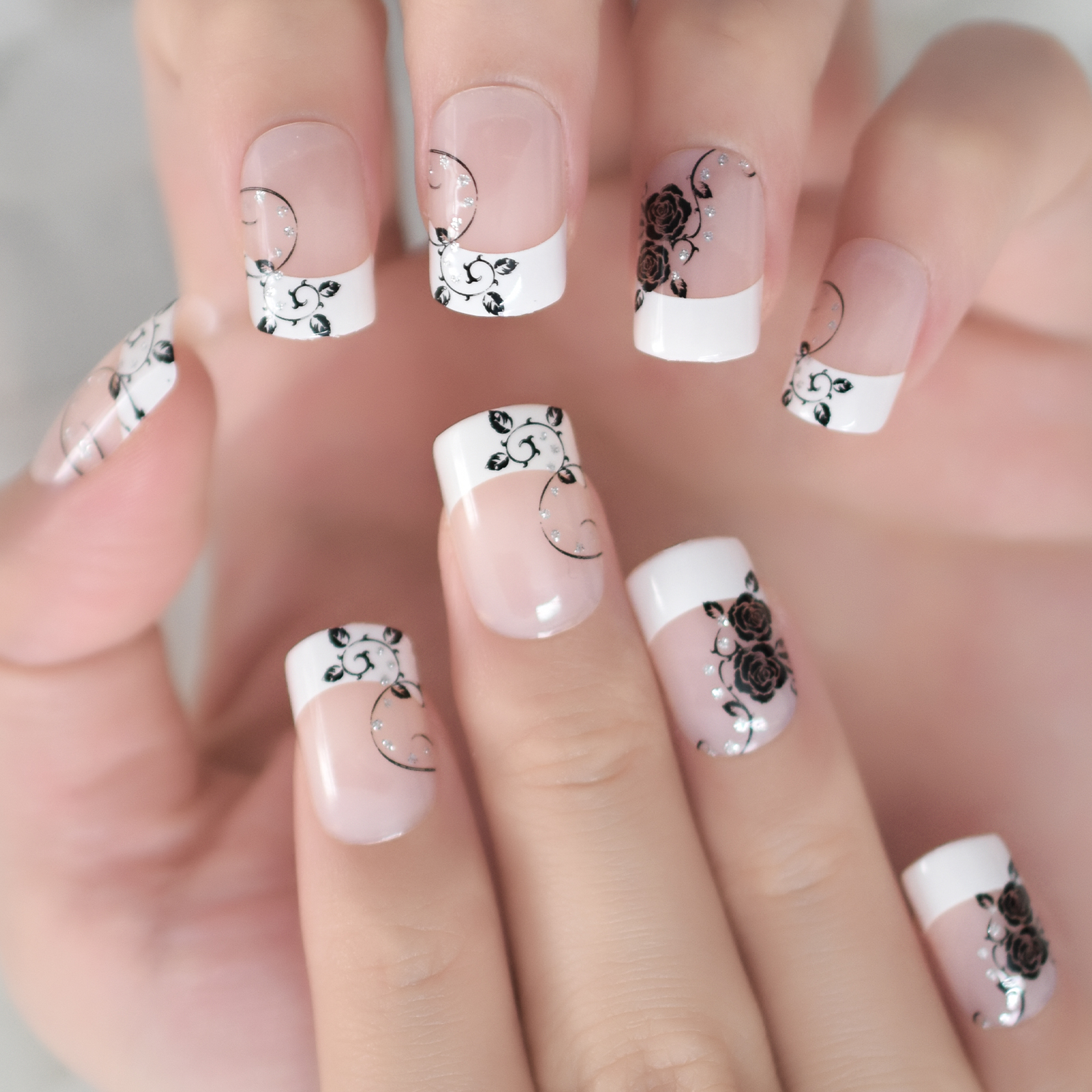 Churchf France Nails Black Rose Small Diamond Press On Nails Art ...