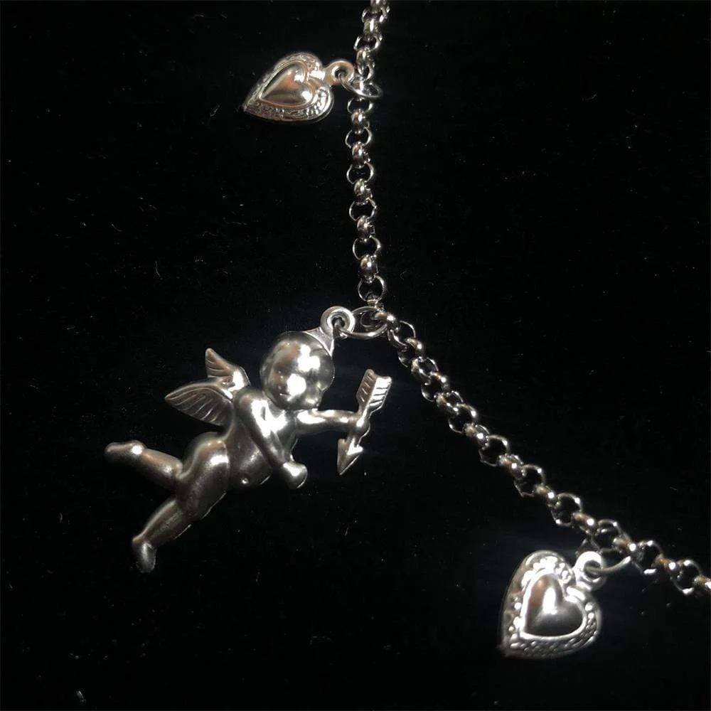 CUPID HEART NECKLACE