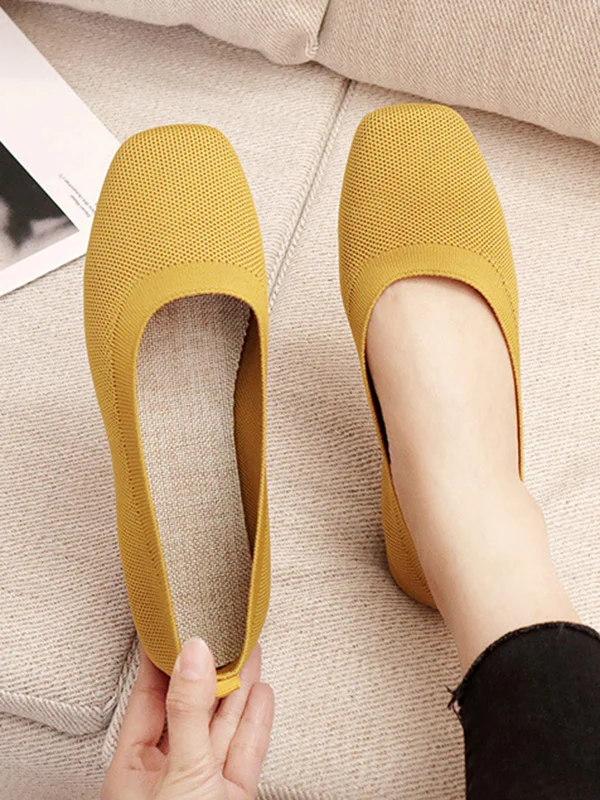 Breathable Solid Color Flat Shoes - The Perfect Blend of Comfort and Style
