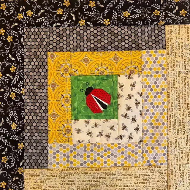 Ladybug Piecing Quilt Block Template Set - With Instructions