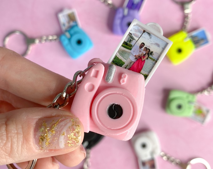 Retro Mini camera keychain and your own personalized photo. Camera ...
