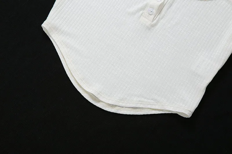 WHITE U-NECK CROP TOP