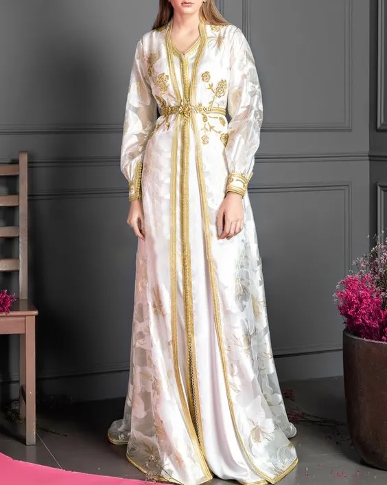 V-neck robe dress