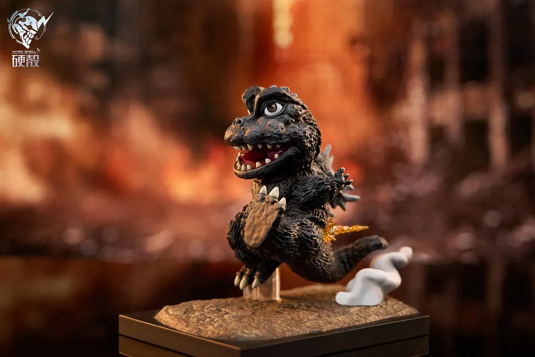 Godzilla's Fun Theater Series 001 Running Godzilla with LED - Godzilla ...