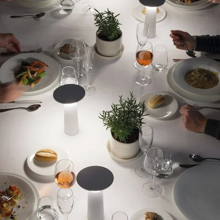 Cocktail Table Lamp - LED Creative Charging Table Lamp