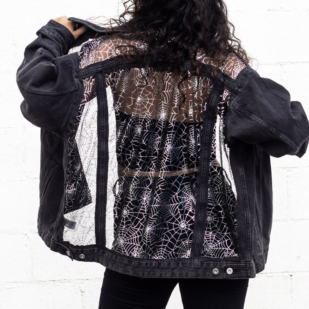 THE SPOOKY JACKET