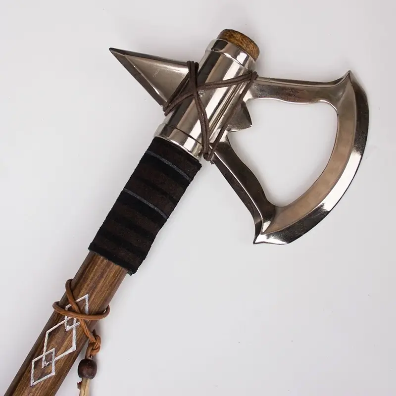 Myhiddenblade Assassin's Tomahawk | AC3 Connor - MyHiddenBlade
