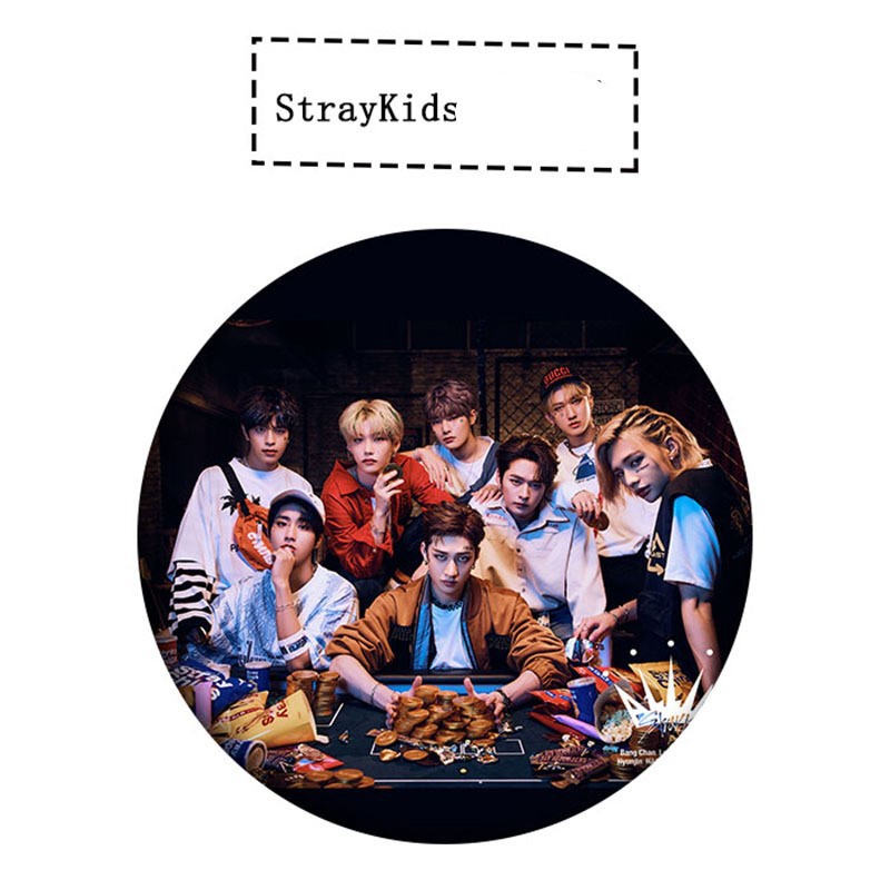Stray Kids STEP OUT Limited Badge
