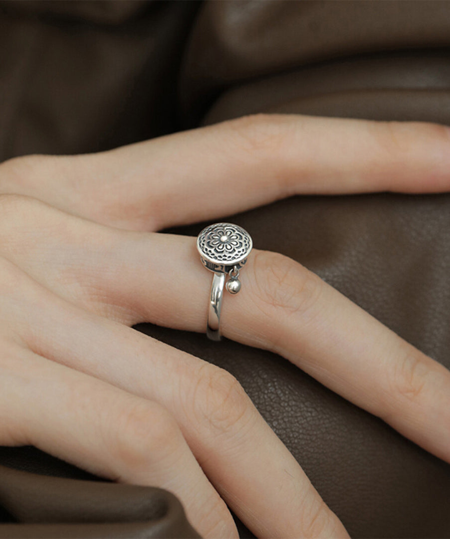 Retro Silk Sterling Silver Lotus Rotatable Rings