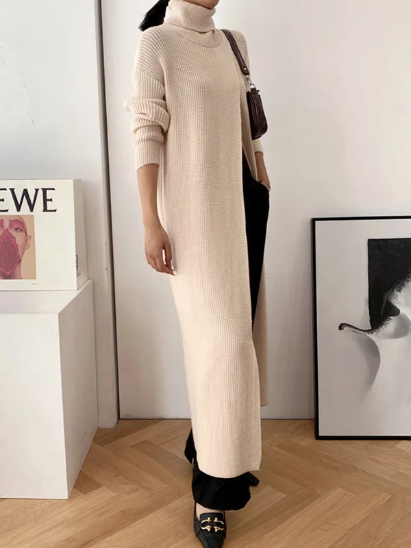 Timeless Elegance: Split-Front Sweater Dress with a Graceful Loose Fit