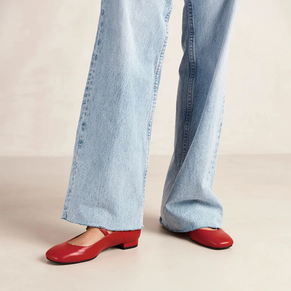 Red Square Toe Flat Buckled Strap Classic Casual Mary Jane Shoes
