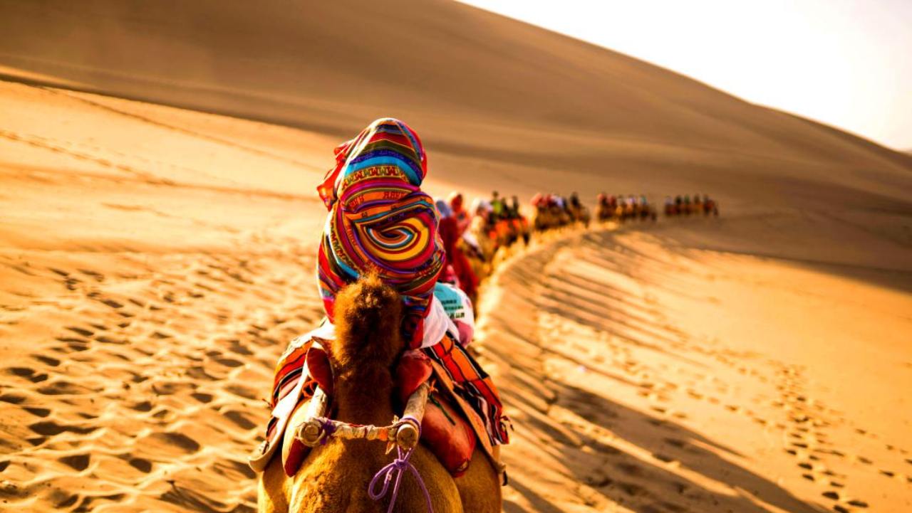 How to Plan a Gansu Tour: Itineraries, Weather, Hotels for Foreigners