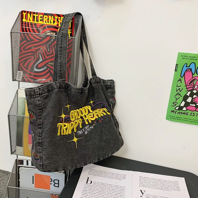 GROOVY TRIPPY HEART DENIM BAG