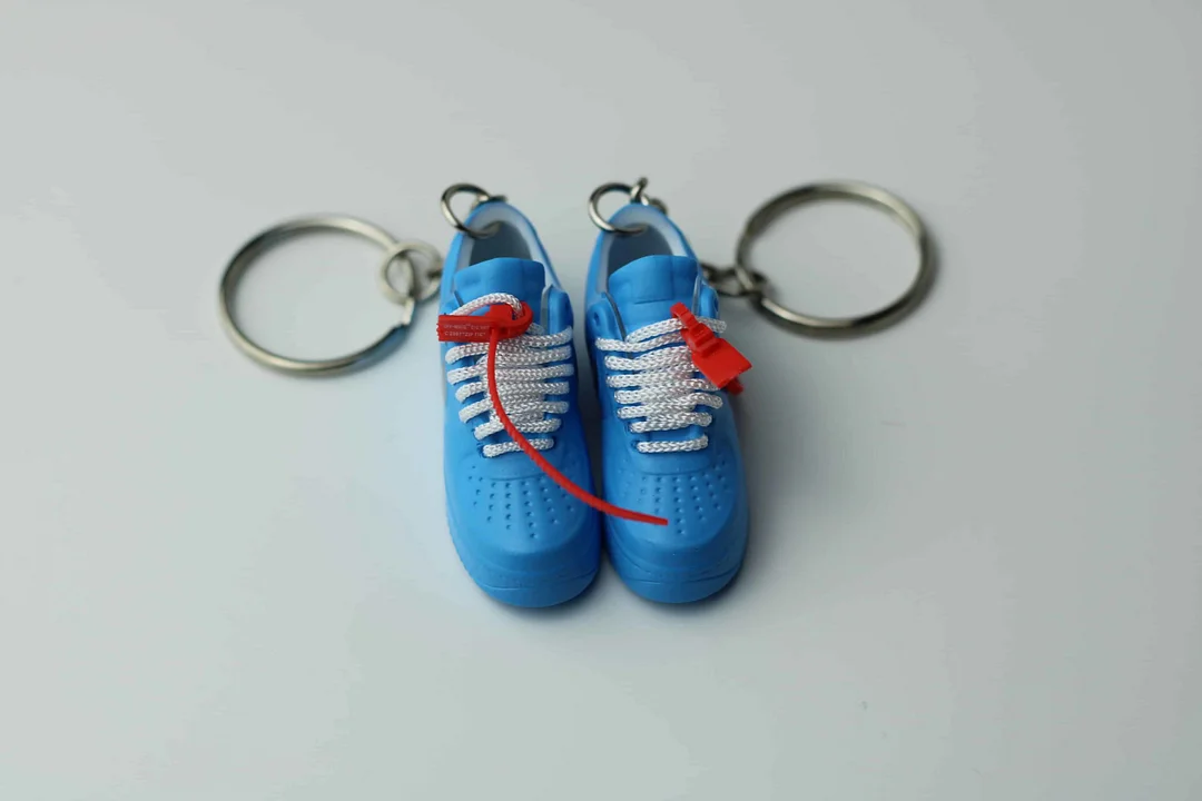 Air Force 1 x Off-White "University Blue" - Sneakers 3D Keychain