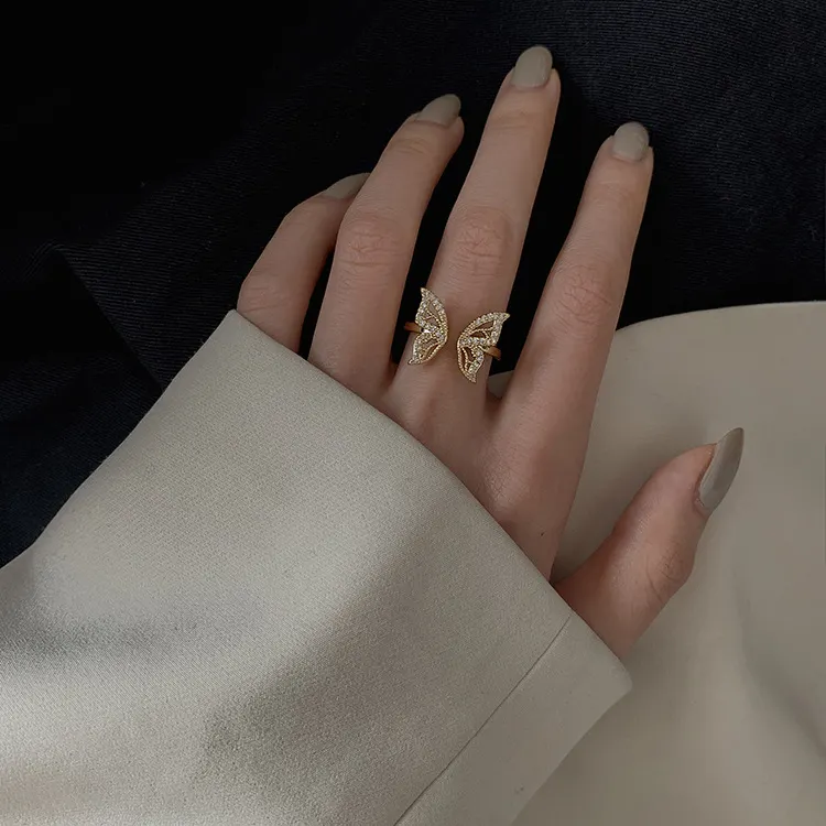 GOLDEN BUTTERFLY OPEN RING
