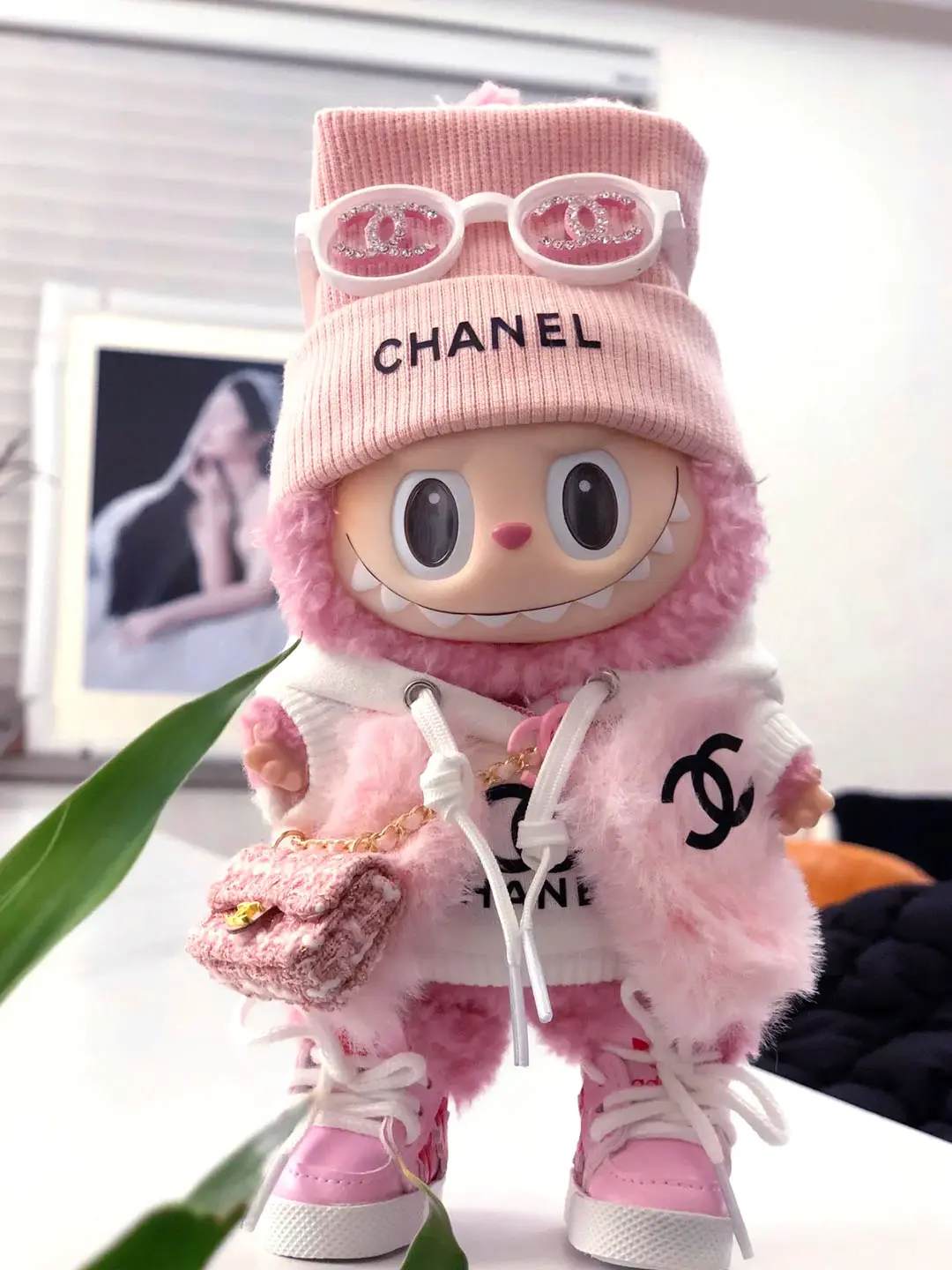 LABUBU Clothes Chanel Pink Vest Sweatshirt Outift