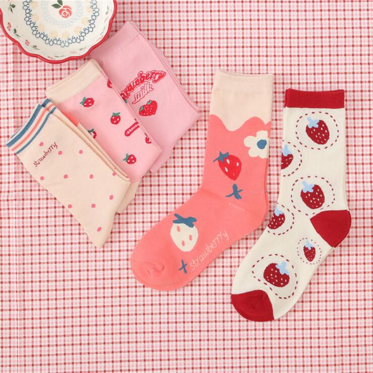 SWEET STRAWBERRY SOCKS (5 pairs)