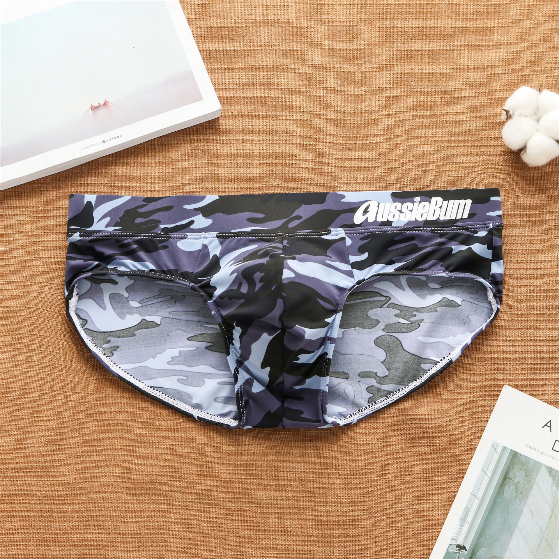 Men's Increased Capsule Elastic Box Briefs