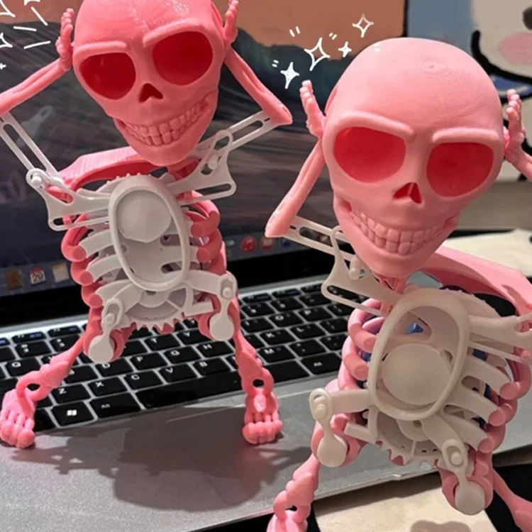 Dancing and Swinging 3D Skull Toy
