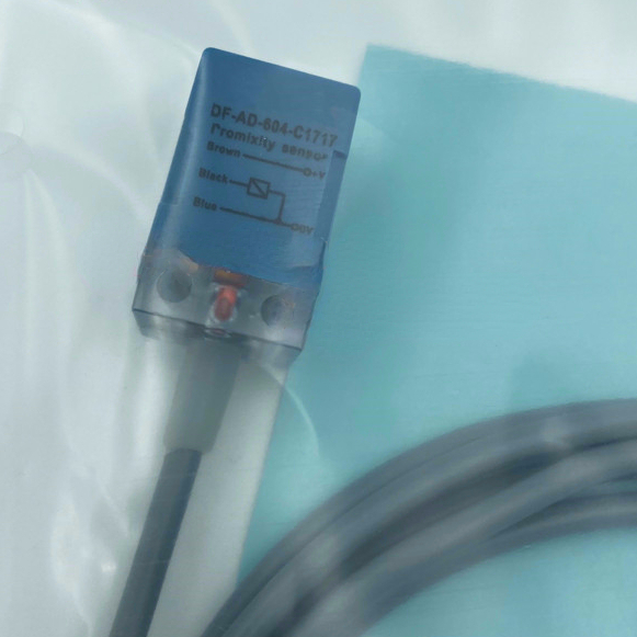 Square Proximity Switch Df-ad-604-c1717 DC 10-30V Three Wire PNP ...