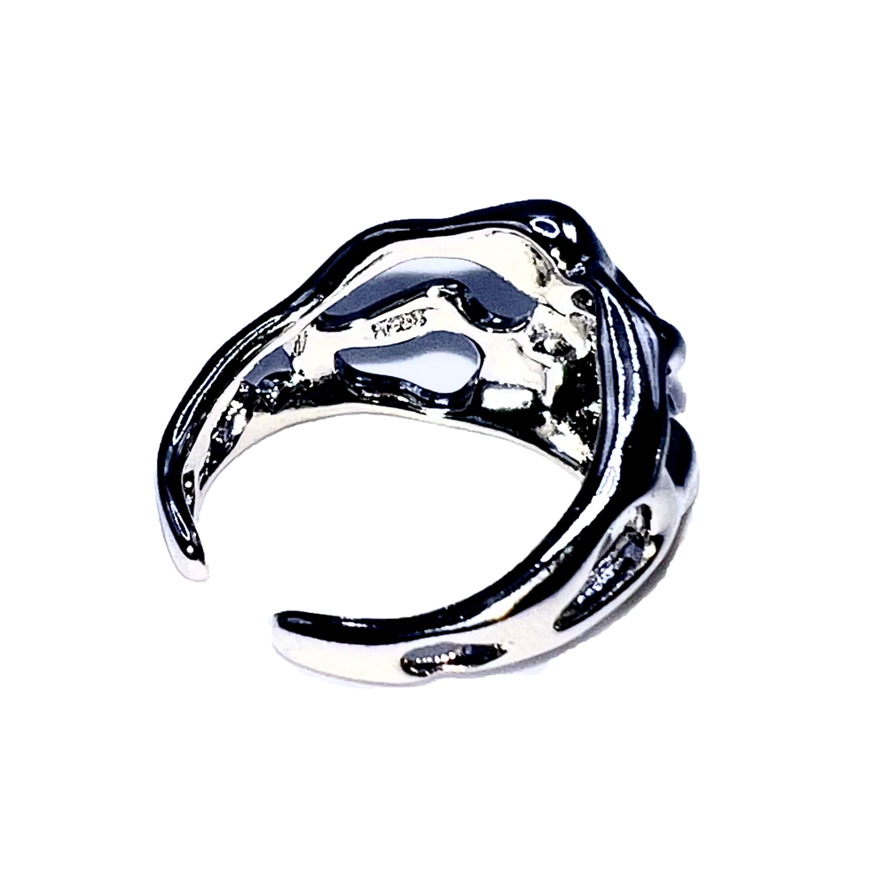 LIQUID GHOST RING