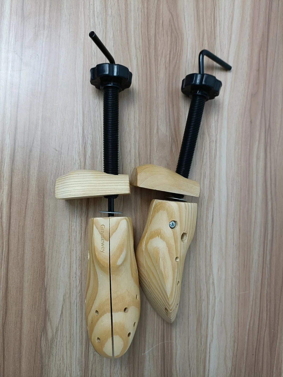 Guyuewey Shoe Stretchers Durable Anti-corrision Shoe Widener Smooth ...