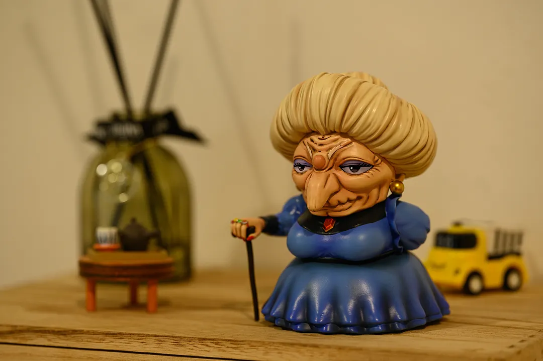 Yubaba - Spirited Away Resin Statue - BingBing Studio