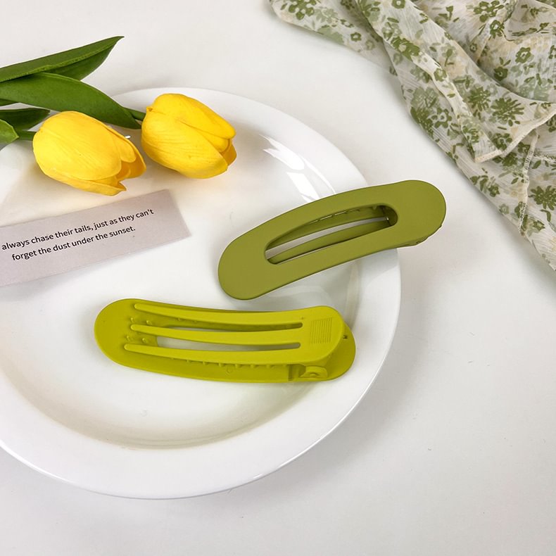 SPRING AND SUMMER GREEN HAIR CLIP SET